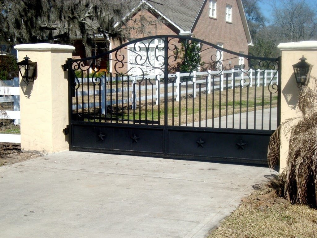 Aluminum Fencing - FenceMaster Houston